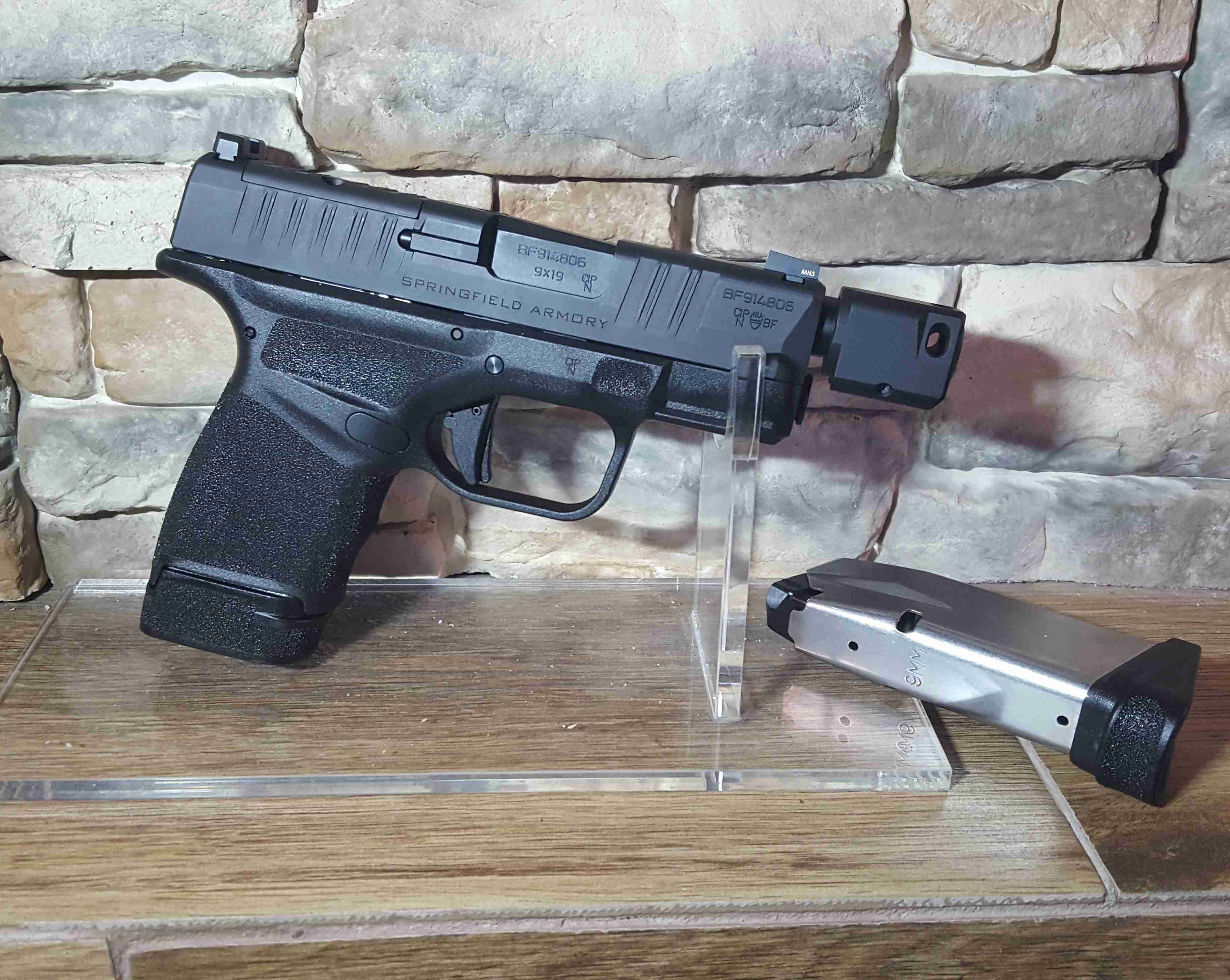 H11 – HELLCAT OSP TB CC ráže 9 mm – černá
